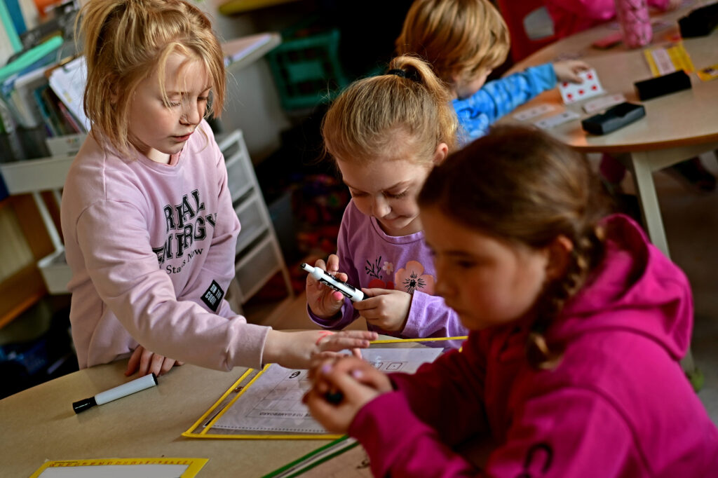 Grade 1 Class Hosts Math Games at Onslow Elementary - Western Québec ...
